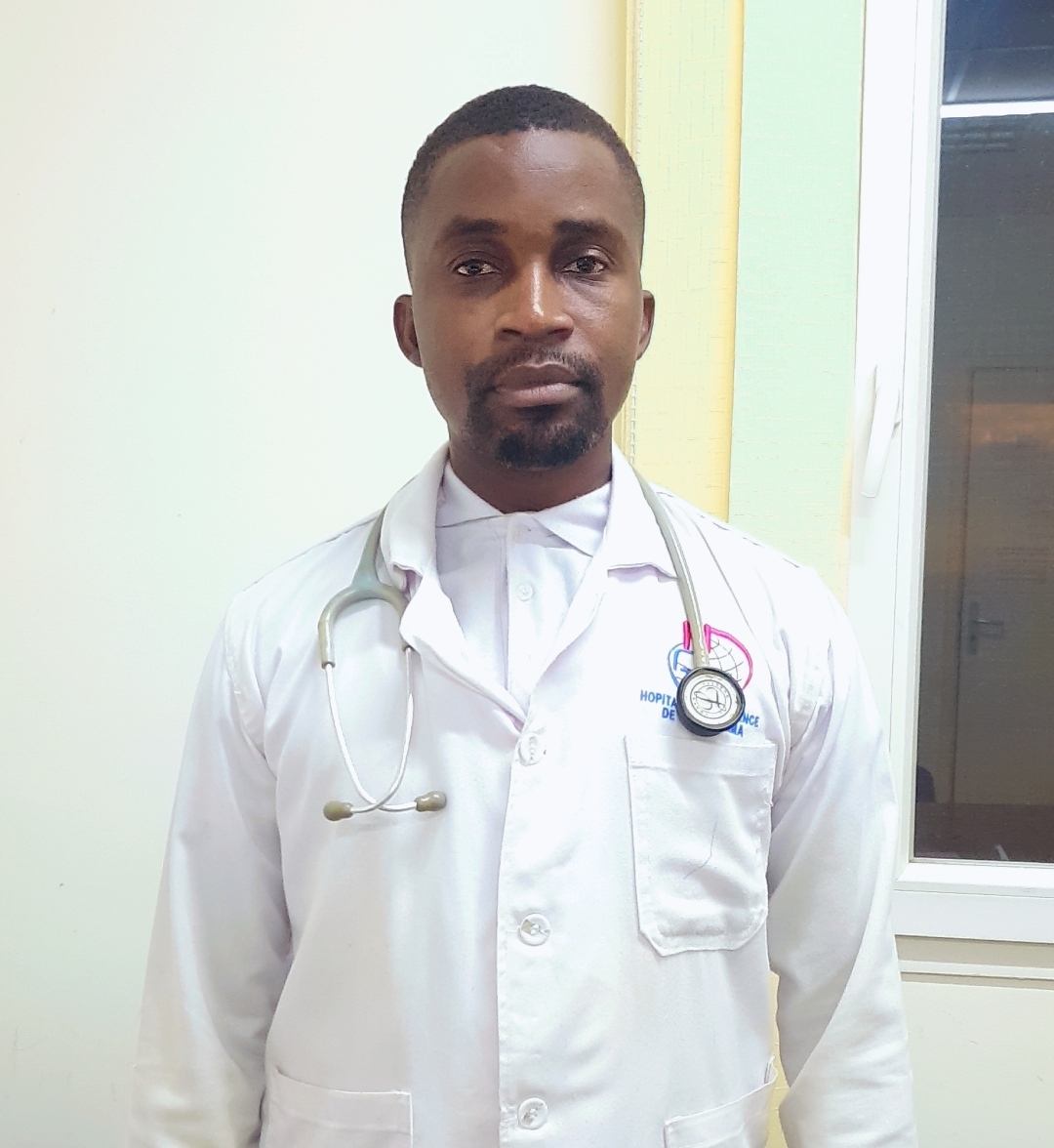 Dr. Zeh Mabiom Gabriel Arsène, nouveau conseiller médical de l'hôpital ...