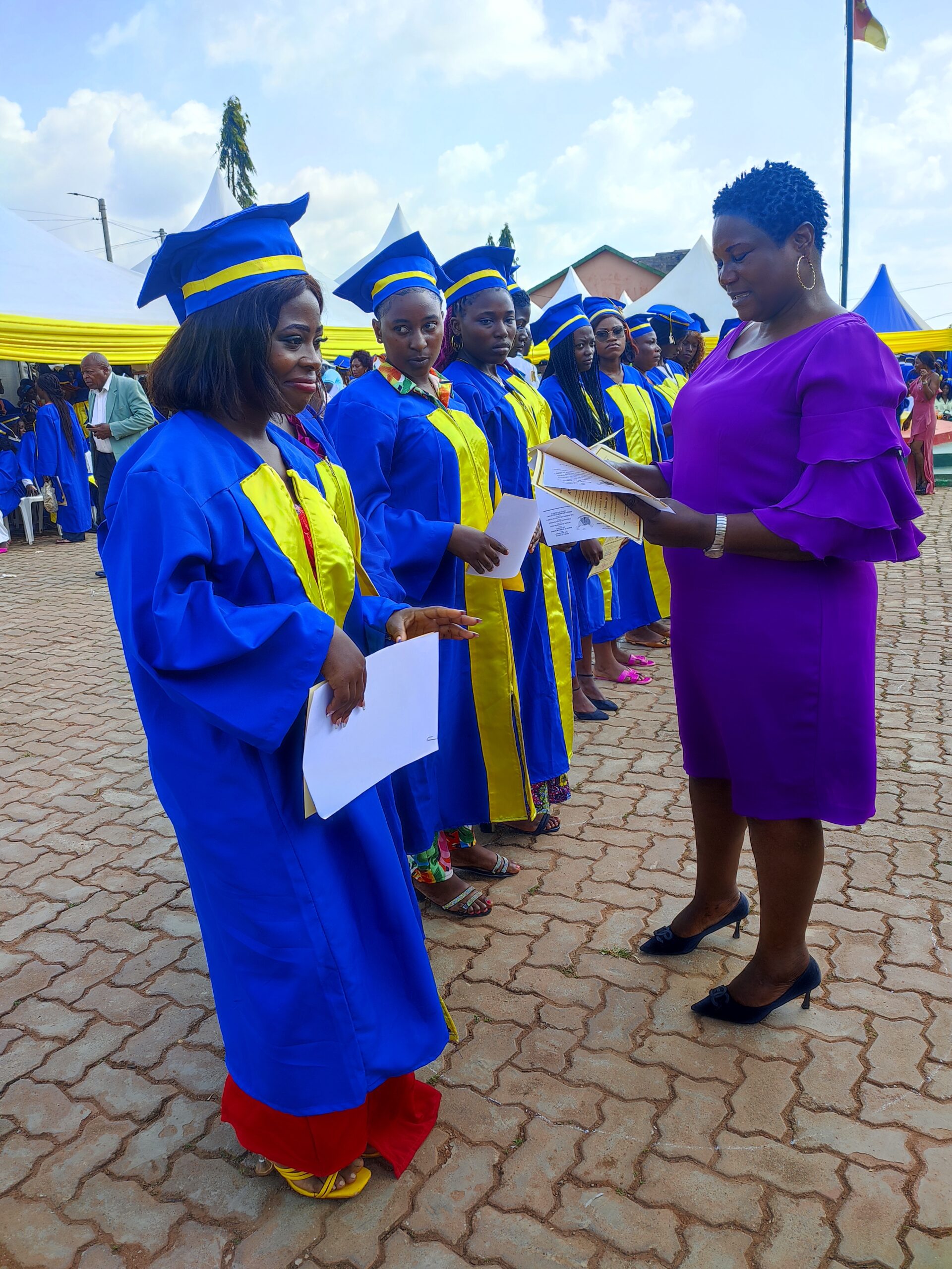 Promotion 2023 du CPFF de Yaoundé 4 : Sur les traces de Delphine Tsanga ...